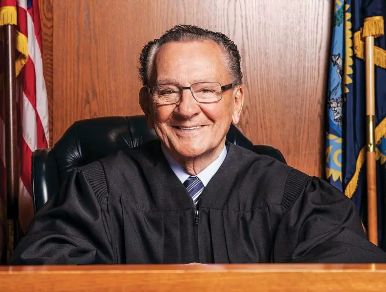 Judge Frank Caprio, Who Became Internet Sensation for Courtroom ...