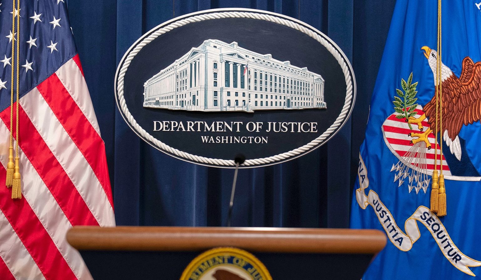 Former FBI Chief Faces DOJ Scrutiny Over Explosive Congressional ...